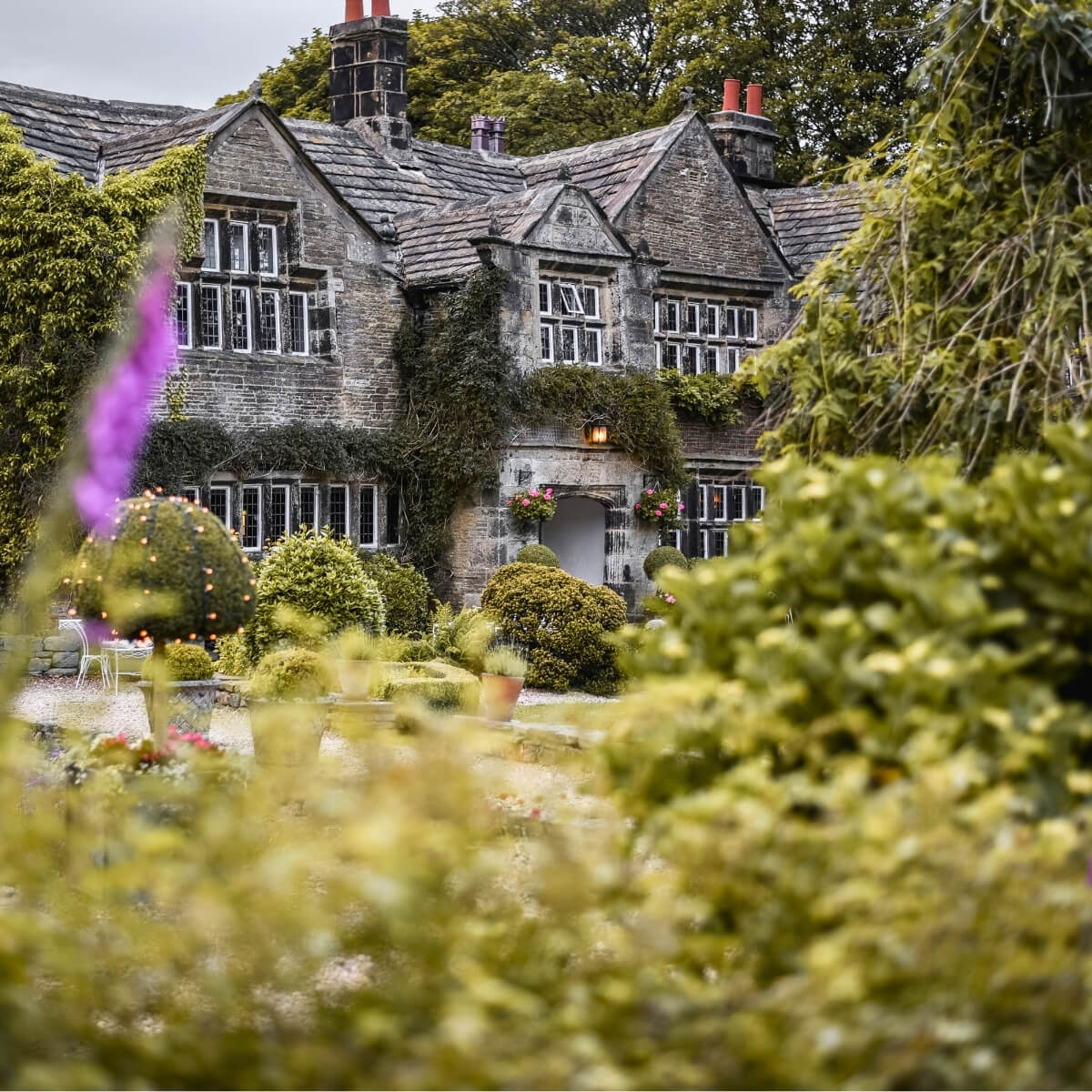 Overnight Break & Dinner for Two + 60-Minute Treatment - Holdsworth ...